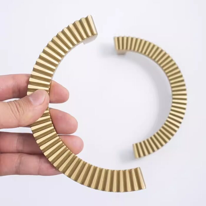 Tay Nắm Tủ đồng Trang Trí Hình Bán Nguyệt MT2440 | Flexdecor VN