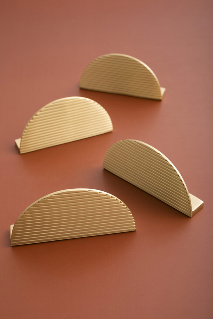 Tay Nắm đồng Thau Hình Bán Nguyệt Sang Trọng MT8666 | Flexdecor VN